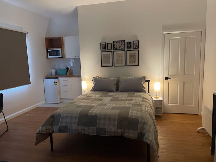 Cozy Guest House In West Hobart - Hobart