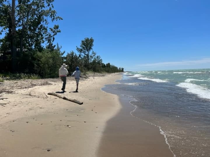 Beach Cottage Getaway - Kincardine