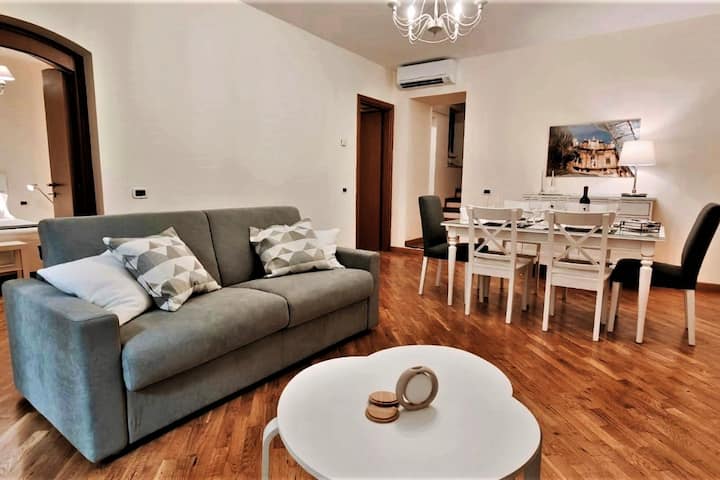 Azolo Guest House In Palermo Historic Centre - Мондело