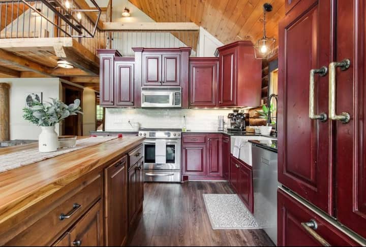 Hayward Wi: Huge Log Cabin, Ski, Atv, Trails & Fun - Hayward, WI