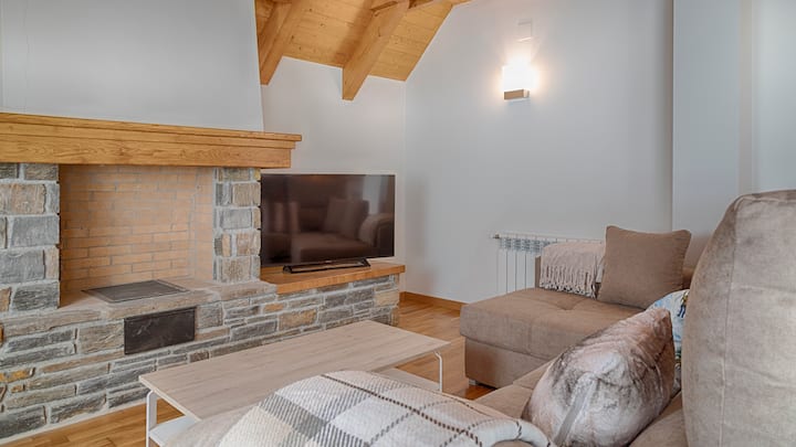 Saplan Real Estate Laujò - Vielha