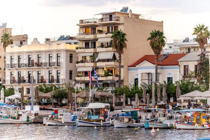 Grand Luxury Apartment Seafront Kalamata - Kalamata