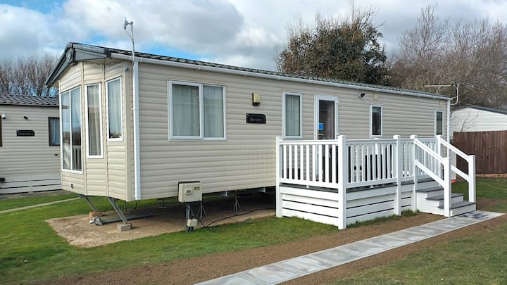 The Nook, White Horse, Selsey - Selsey