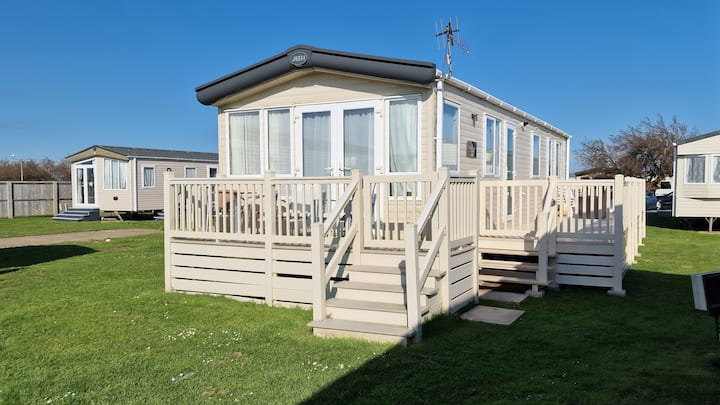 Sunningdale, West Sands Holiday Park - East Wittering