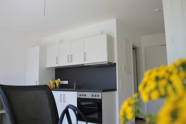 3 Zimmer, Ca. 80qm, Für Bis Zu 6 Pers. - Hausen