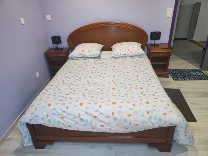 Chambre Relaxe, Aérée, Sanitaires Sur Le Palier 2p - Sainte-Mère-Église