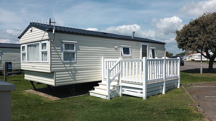 Westly Mill Retreat, West Sands - Pagham