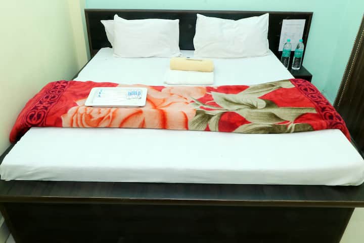 Deluxe Room Cp@rohtak Hariyana - 羅赫塔克