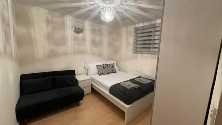 Entire 3 Br Home - Minutes To Emirates Stadium! - Greenwich