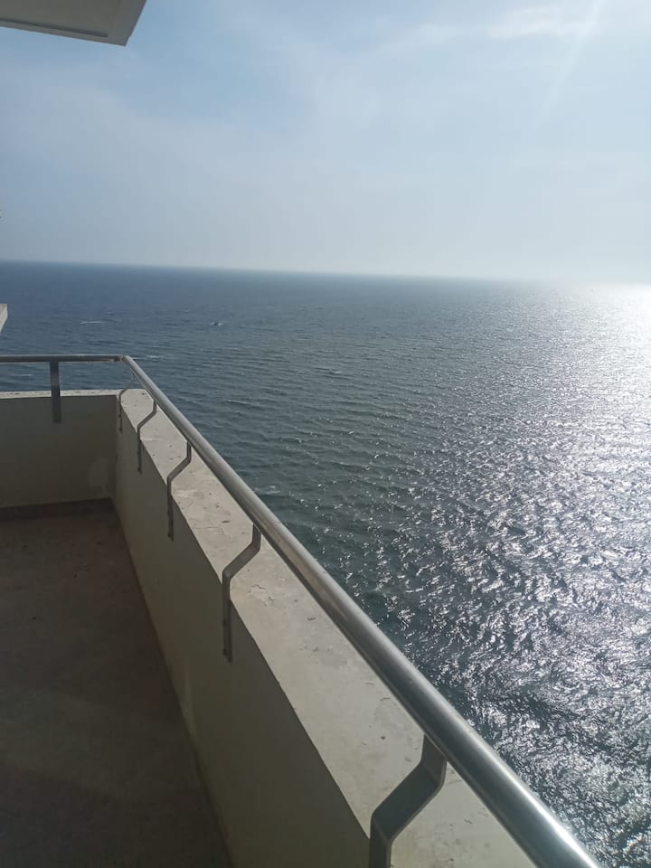 Emaar Sea Facing Furnished Flat - Karachi