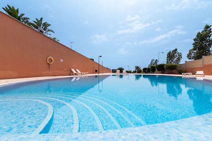 Confortabile 4 Bedroom Villa With Private Garden - Canarias