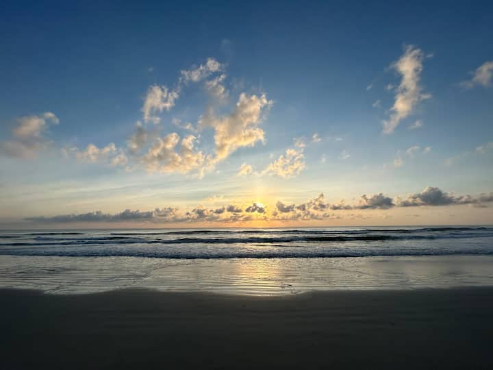 Beach Oasis - Get Away & Relax - New Smyrna Beach, FL