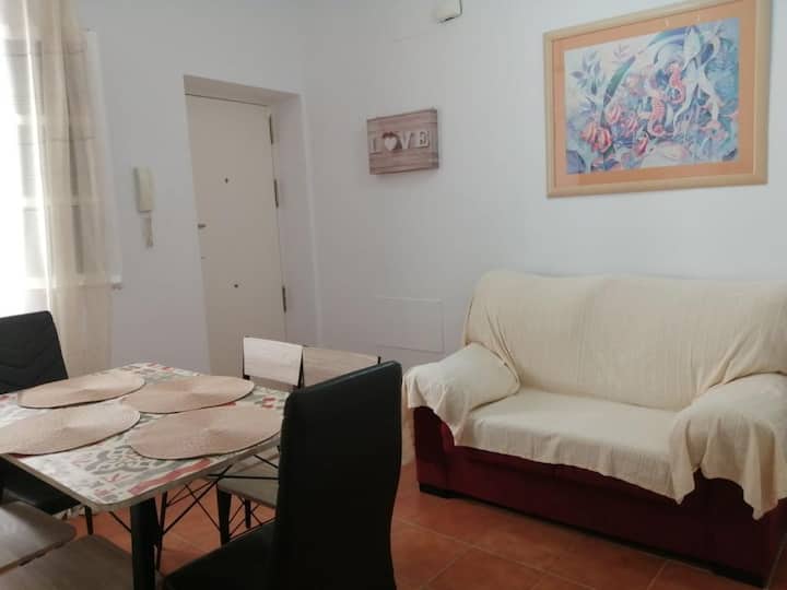 Three Minutes From The Beach - Cadix