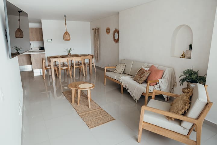 Amplio Y Nuevo Apartamento En Laureles-estadio 401 - Medellín