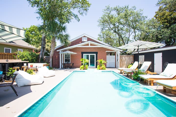 Rent Your Own Resort!  Sleeps 20 - Carolina Beach