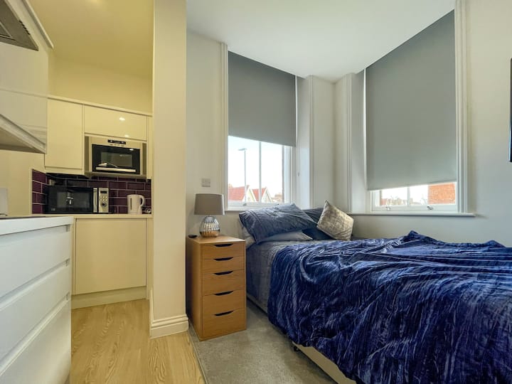 Self-contained Studio - Portsmouth