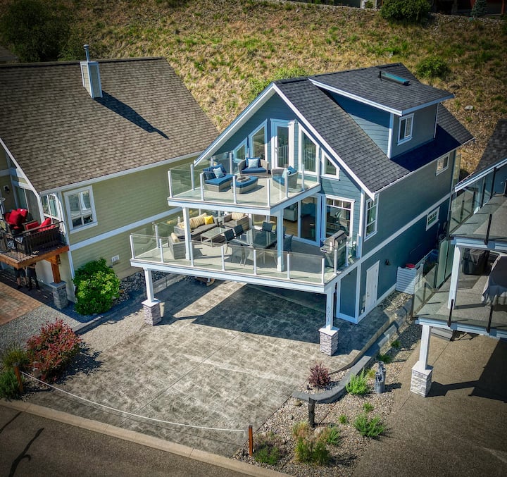 La Casa Bliss, 2 Bdrm + Loft, Hot Tub, Lake View - Lake Country