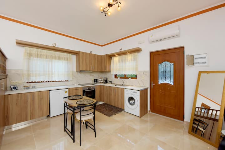 Venus Island-deluxe Double Room-adults Only - Lindos