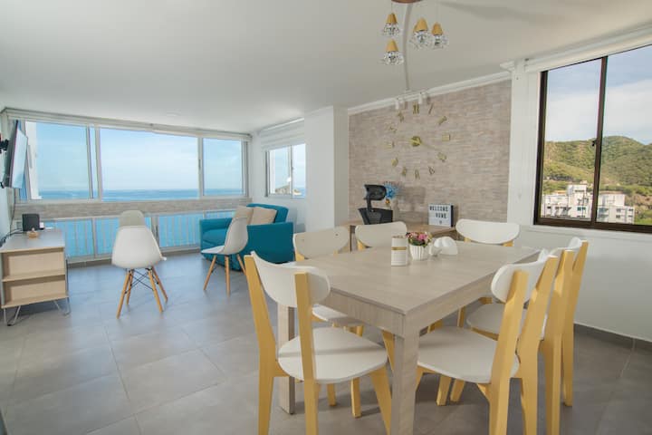 Disfruta Cada Día De Un Hermoso Amanecer - Santa Marta, Colombia