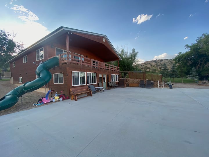 Manila Vacation Rentals & Homes - Utah, United States | Airbnb