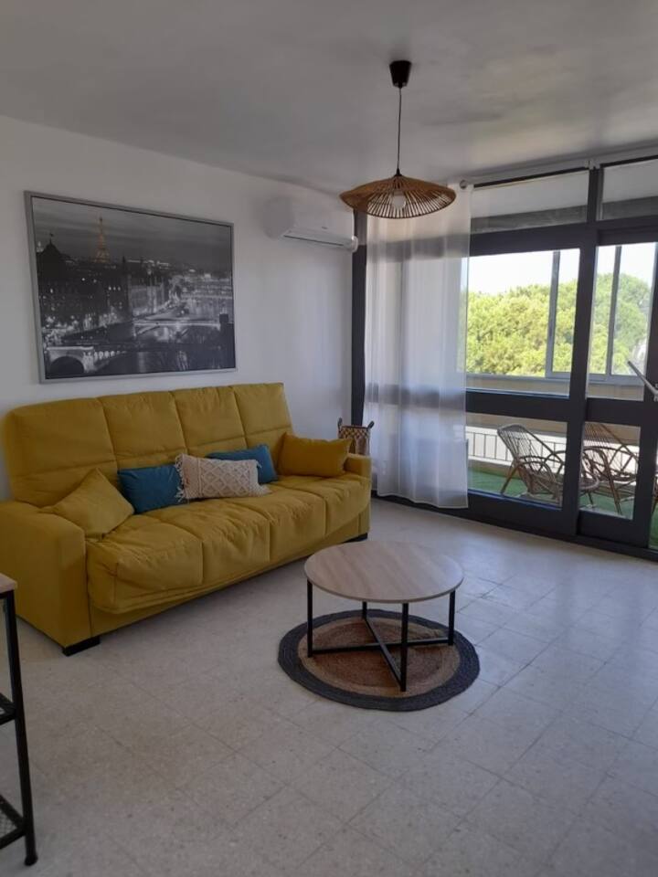 Grand Studio Confort Clim Wifi Loggia Proche Cure - Balaruc-les-Bains