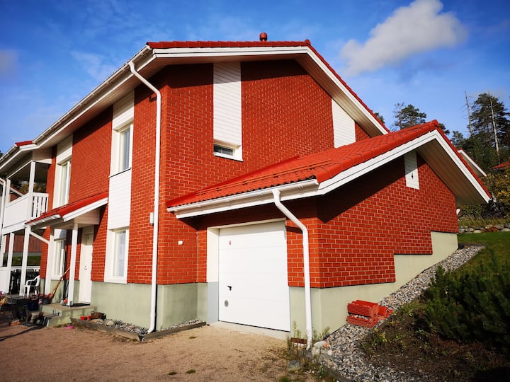 Large House - Ironman 70.3 - Nastola