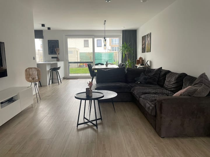 Moderne Gezinswoning Met Parking - Melle