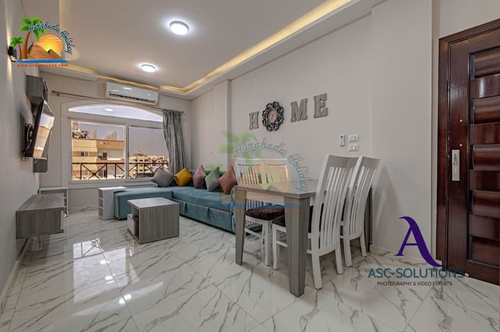 The Awesome 3-bedroom Apartment In Al-ahyaa Hrg - Hurghada