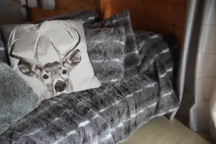 Chalet Labradorite - Vosges