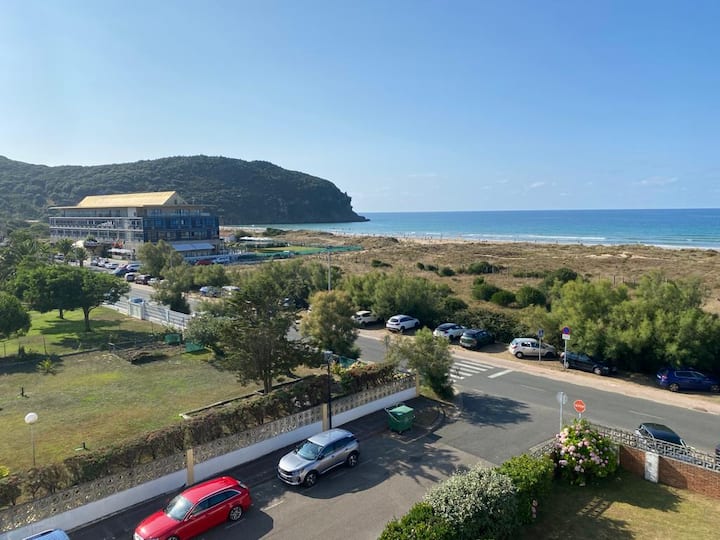 Apto En Primera Línea De Playa Berria - Noja