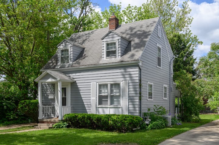 Welcome To Christie Street, Centrally Located - Toledo, OH