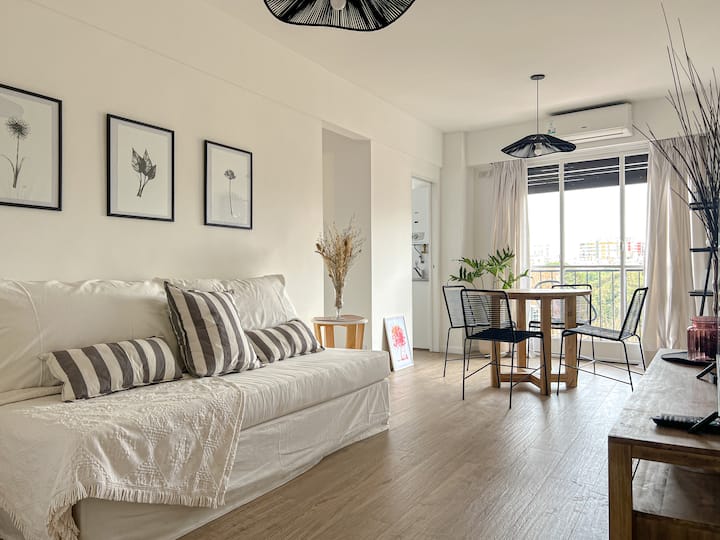 Vista Panoramica Verde Excelente Barrio
Cama Doble - Recoleta