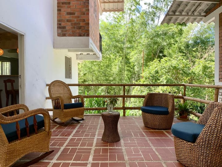 House In Nature, River, Bird-watching, Internet - Tolima