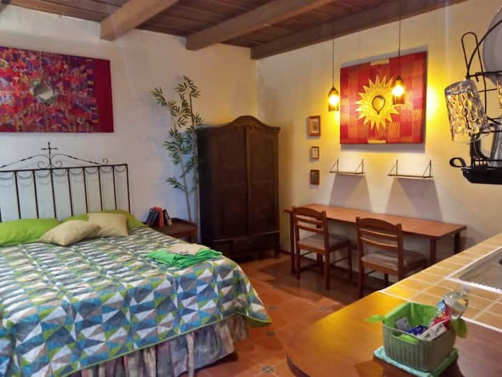 Efficiency E2 Historic Center - Antigua Guatemala