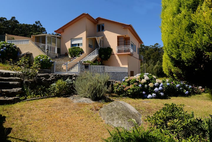 Casa Con Vistas Río, Playa 1 Km. - Moledo