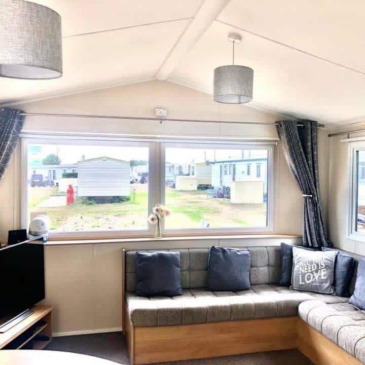 River-song Caravan - Frinton-on-Sea
