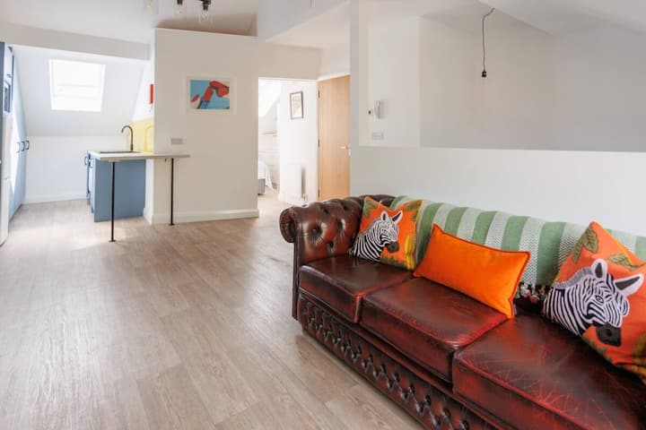 Stylish Boutique Apartment For 2 - Belfast