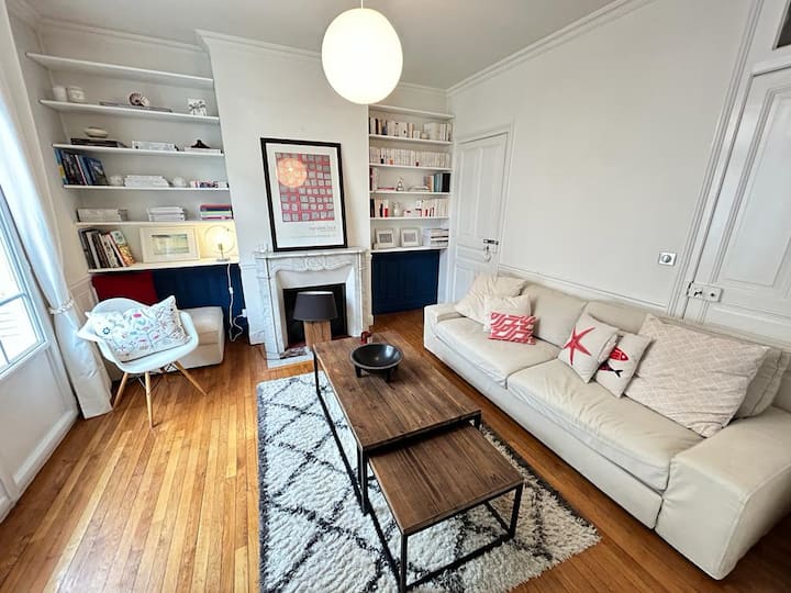 Clou Dans Le Fer Hyper Centre Immeuble Luxueux - Reims
