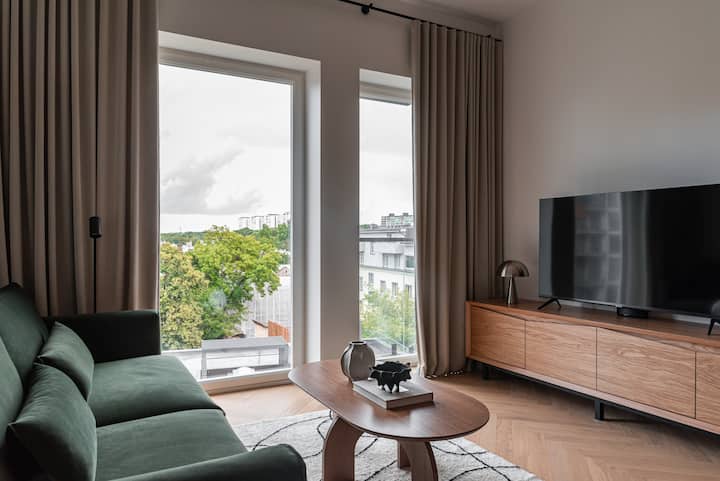 Modern Spacious Lux Design Apartment With Parking - Talín