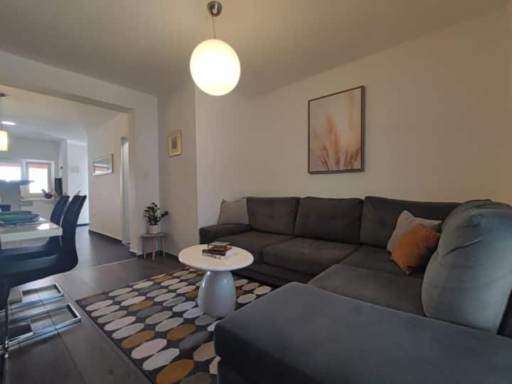 Villa Petra Ii
2-bedroom Apartments - ツァヴタット