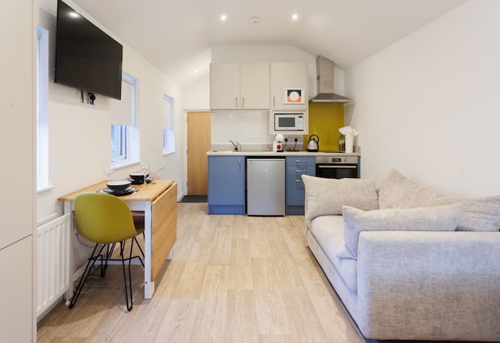 Boutique Belfast Apartment For 2 - Belfast