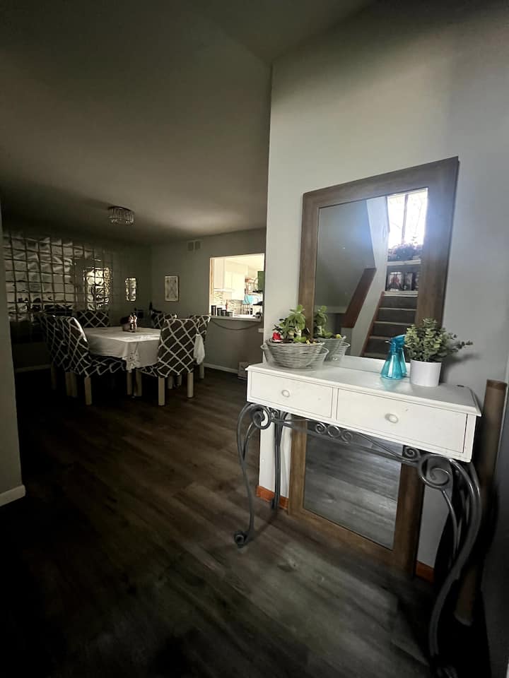 Spacious Home Room 3 - Madison, WI