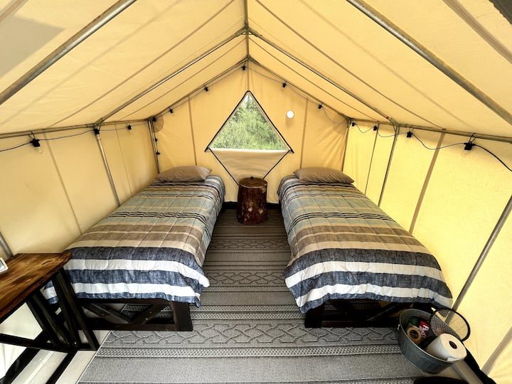 The Prospector Wall Tent At Stump Creek B&b - Glacier View, AK