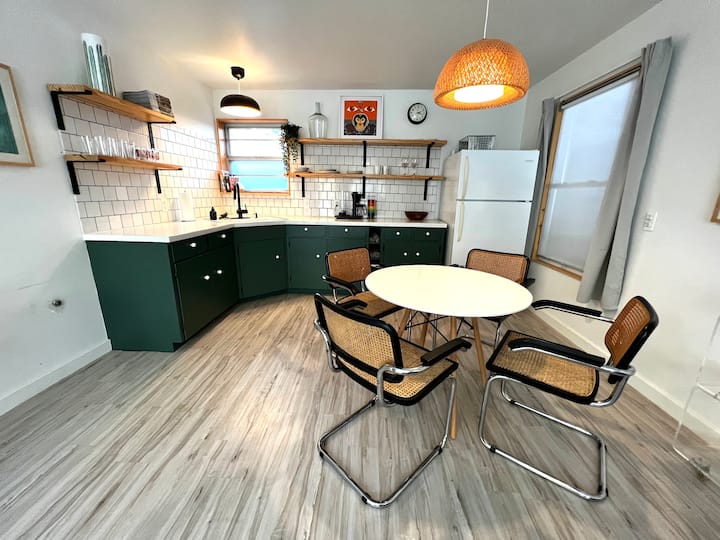 Modern Central Austin Casita - Austin, TX