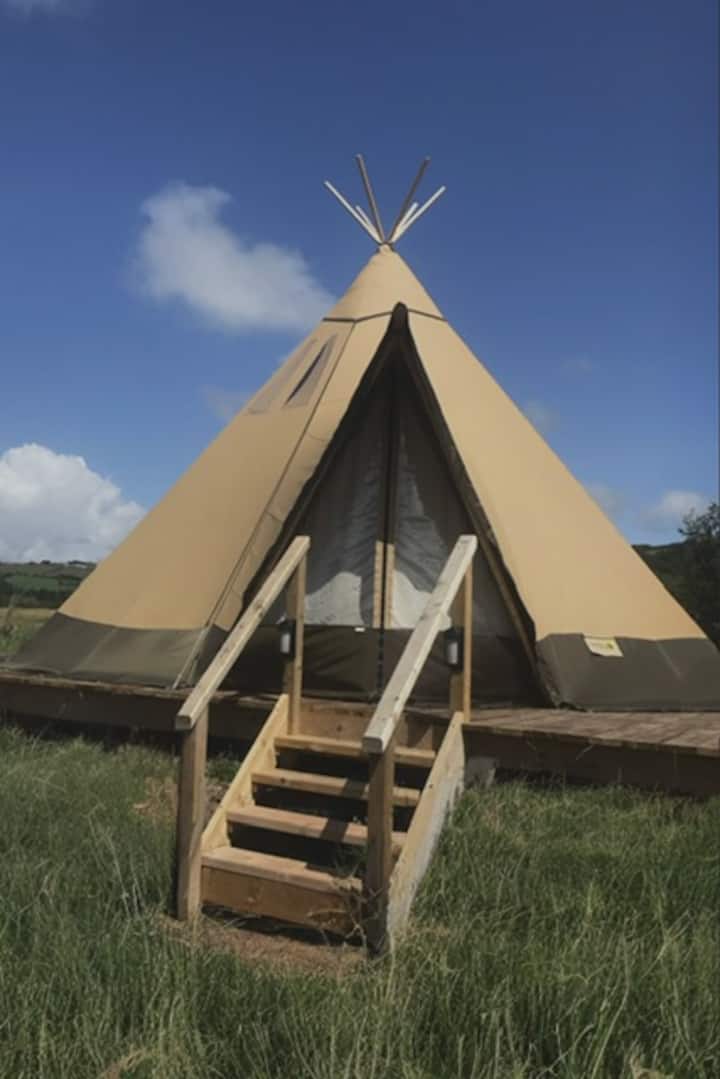 Wydale Farm Tipis - Crook’s View - Weston-super-Mare