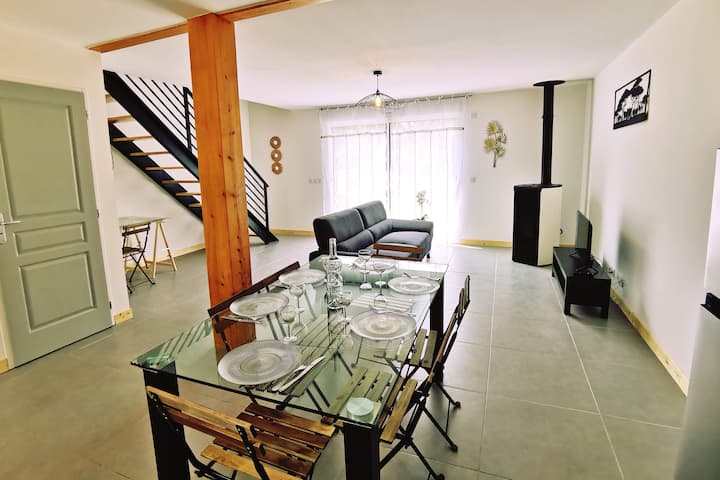 Gîte "Anna" - Maison Avec Rez De Jardin, 7 Pers - Allevard