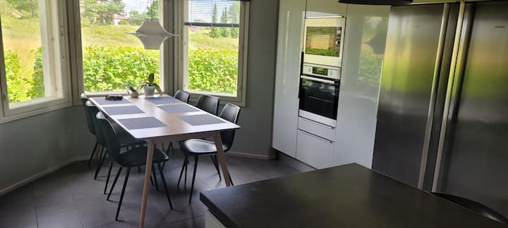 Huone Omakotitalon Yläkerrassa - Tampere