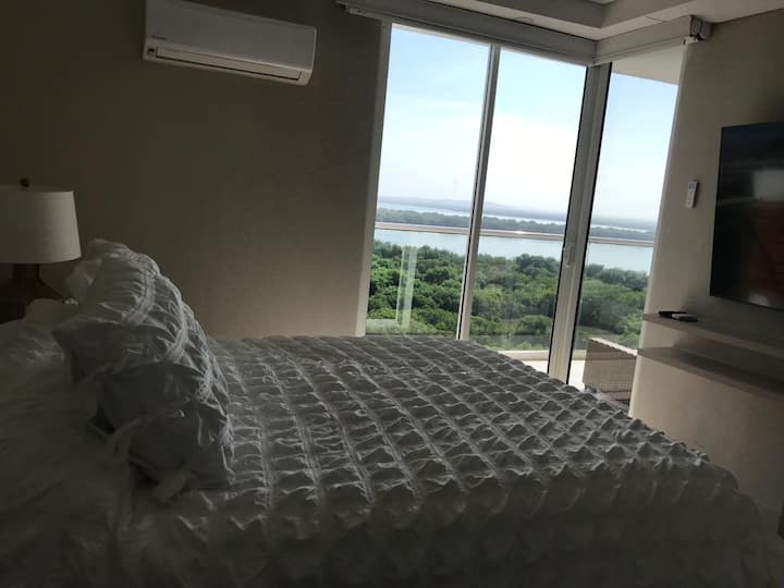 Hermoso Apartamento Cartagena

Rnt Numero 174739 - Cartagena