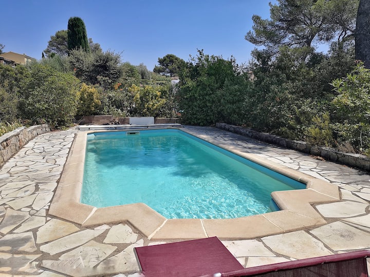 Studio Avec Piscine Privée - Le Muy
