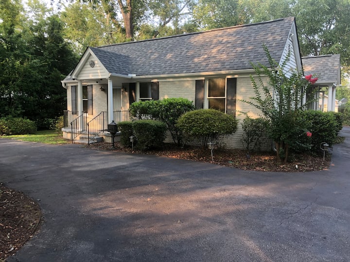 Cottontown Retreat - Saint Andrews, SC